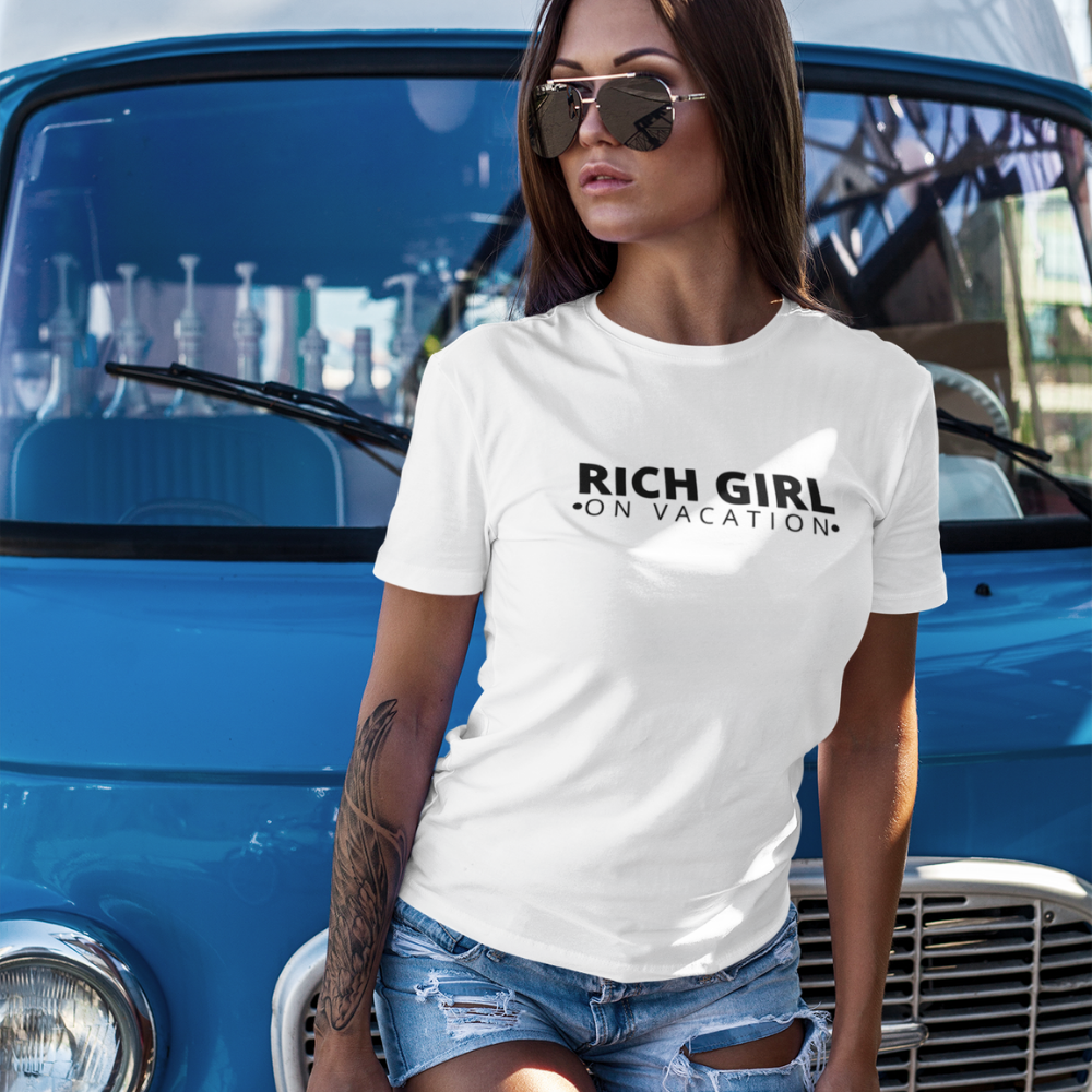 LOGO COLLECTION – Rich Girl on Vacation